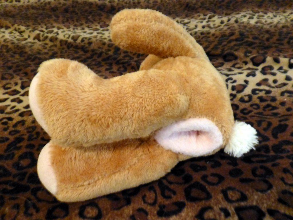 Pawlette (Commission Sold) – HawtFur.com