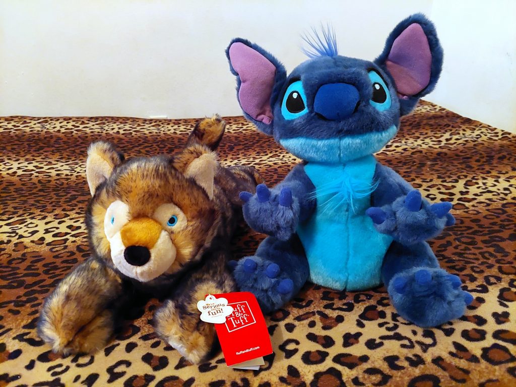 Fluff and Tuff Lobo Wolf (Commission Sold) – HawtFur.com