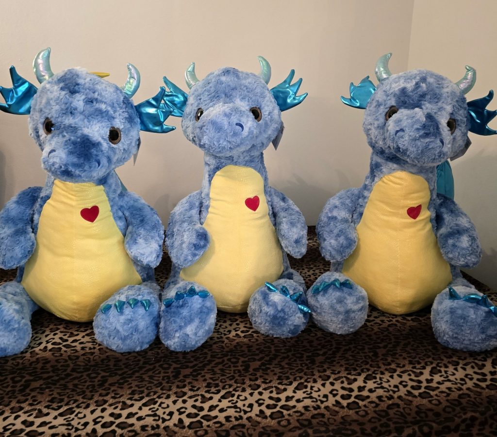 HugFun Jumbo Dragon For P.B (Commission Sold) – HawtFur.com